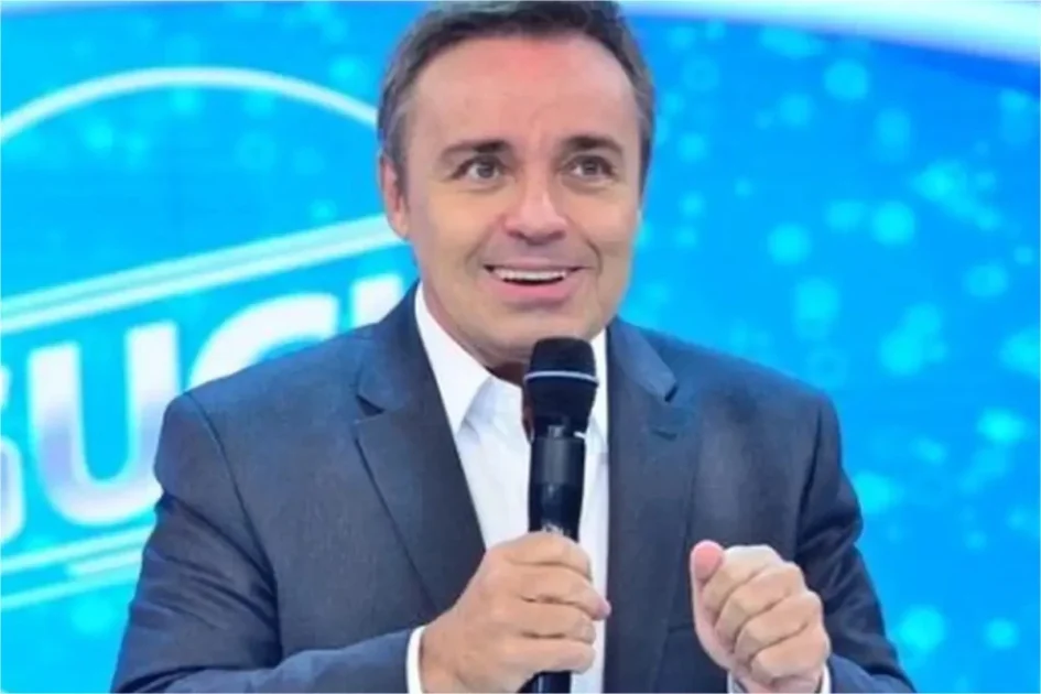 Vídeo: jornalista diz que Gugu nunca engravidou uma mulher e jogava 'em outro time',